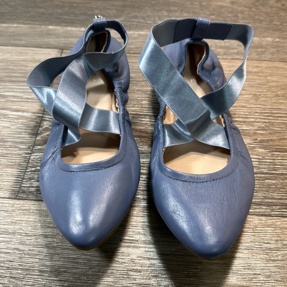 Taryn Rose | Shoes | Taryn Rose Blue Leather Flats Womans Size 85 D1 ...